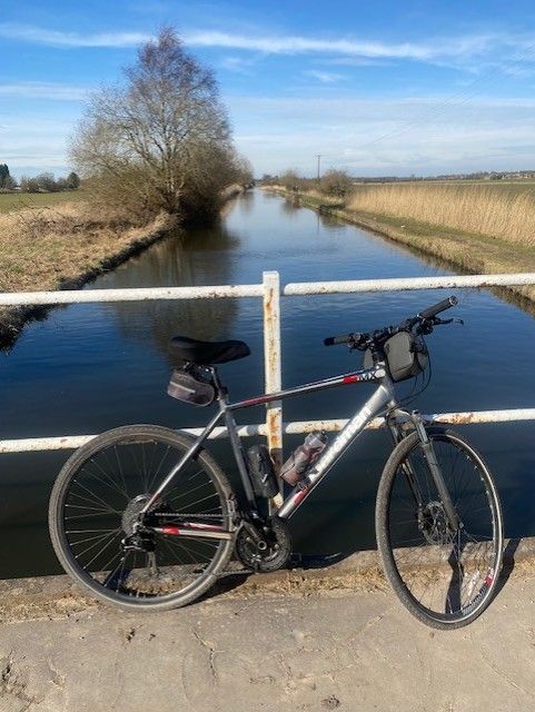 Let's Ride - Town Green, Aughton to Delph Dive Centre