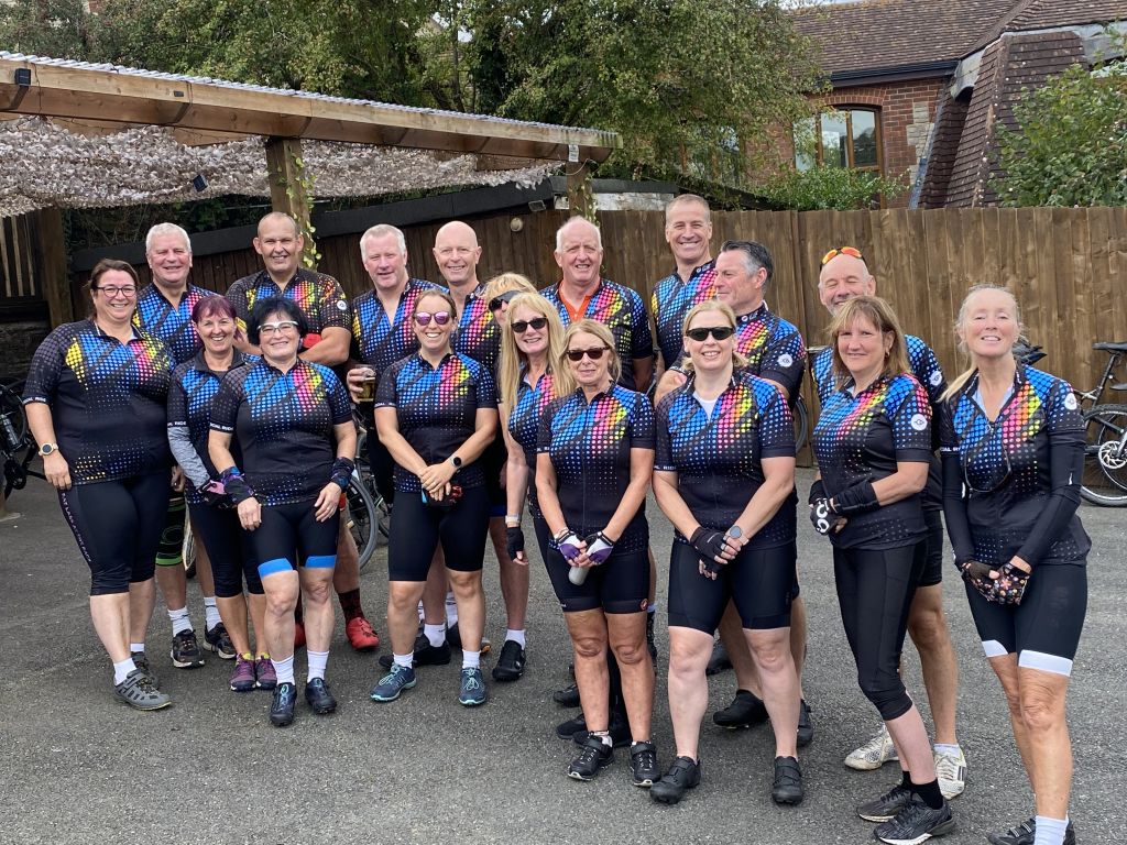 Let's Ride - Monday night flab ride up the trail - flab social rides tamar
