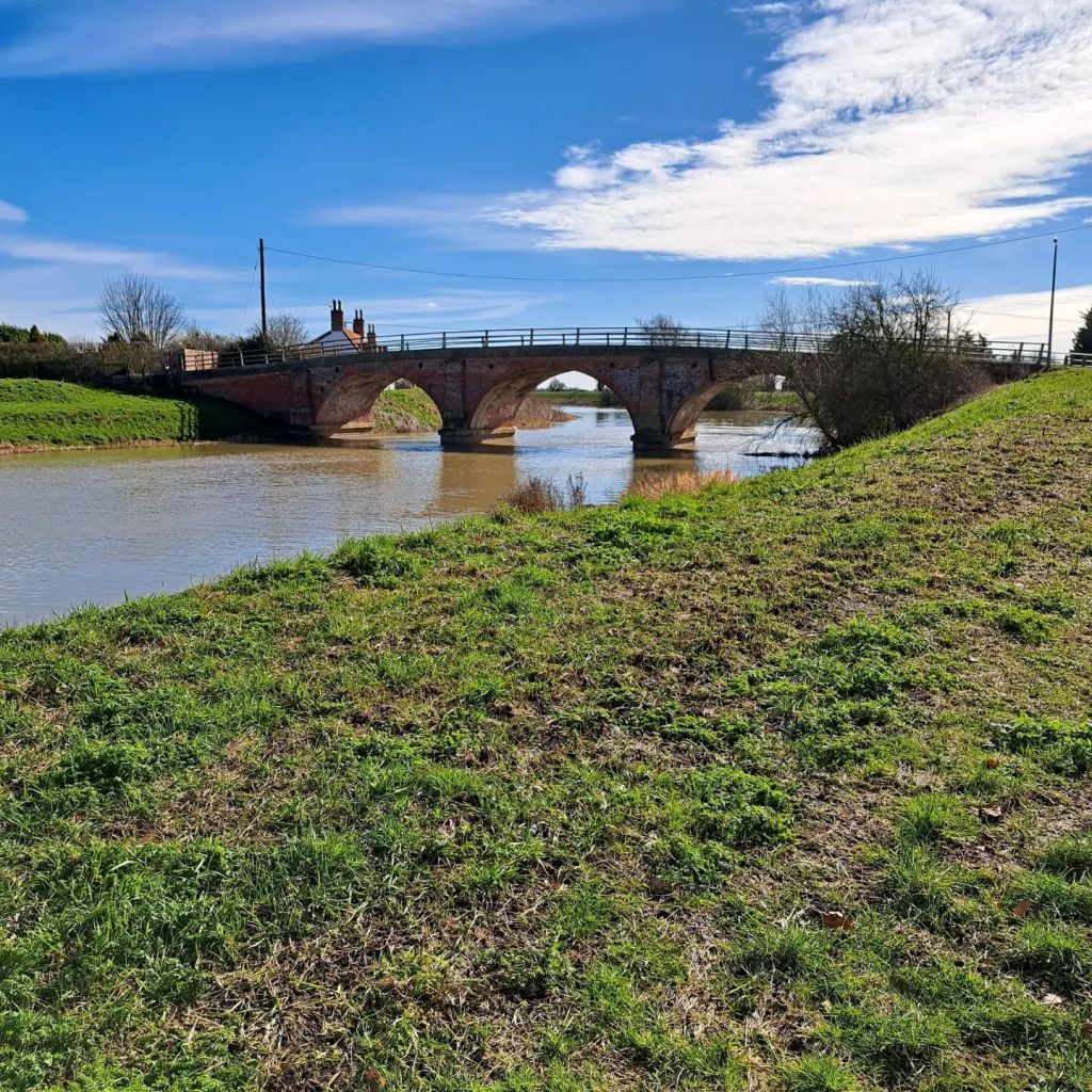 Let's Ride - Tattershall Bridge to Kirkstead Bridge (Woodhall Spa)