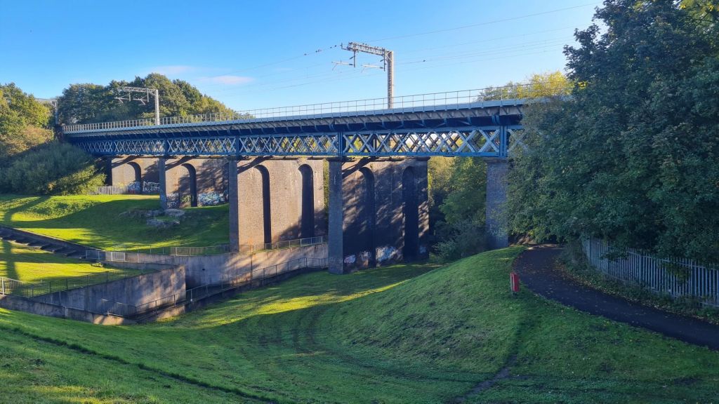 Let's Ride - Carr Mill Dam For Lunch