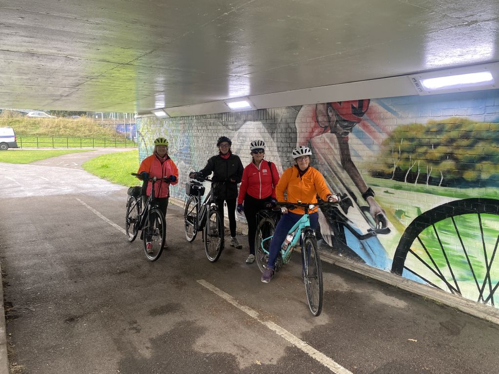Let's Ride - Breezy Bee ride from Symonds Green - steady ride