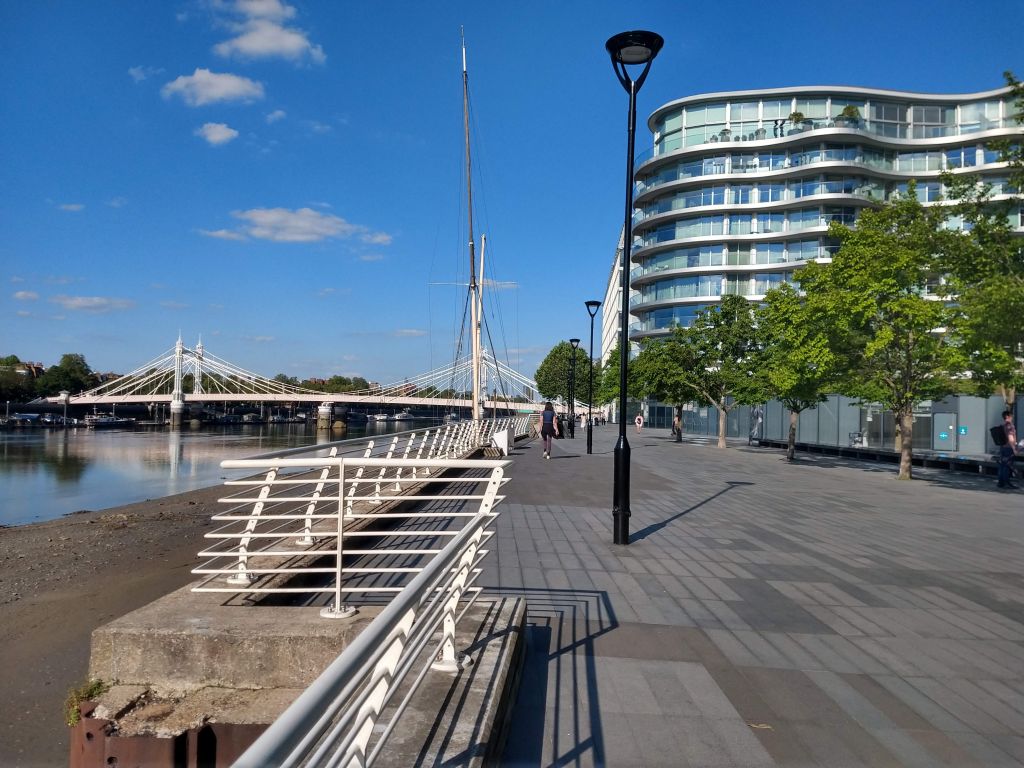 Let's Ride - Croydon - Wandle Trail - Thames Path - Battersea, Waterloo ...