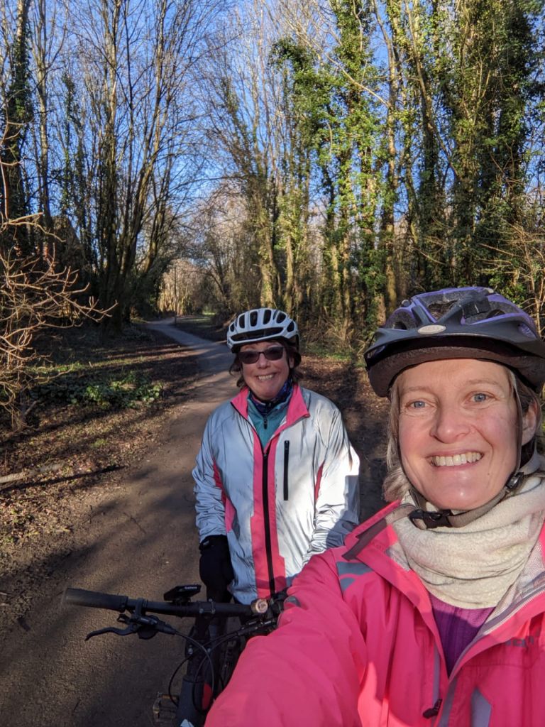 Let's Ride - Pedaltastic beginners ride to Chilworth Old Village.