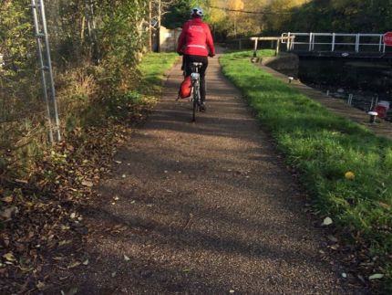 Let's Ride - Armley to Methley Rivers Meet Cafe along Canal