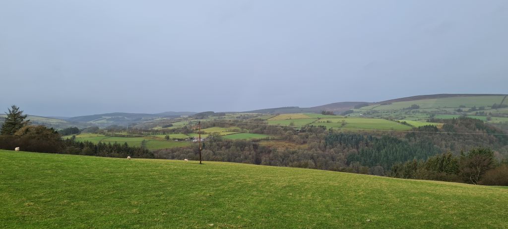Let's Ride - Fundamentals of Mountain Biking Ride Glyn Ceiriog to Pen y ...