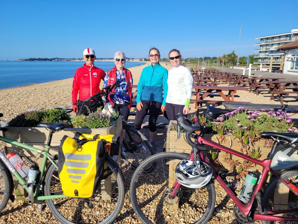 Let's Ride - Dorchester to Overcombe Loop for picnic on the beach