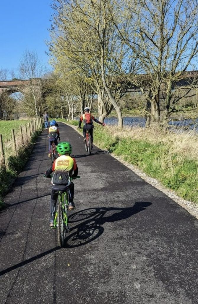 Let's Ride - RIBBLE VALLEY CYCLEWAY EXPLORER SOUTH