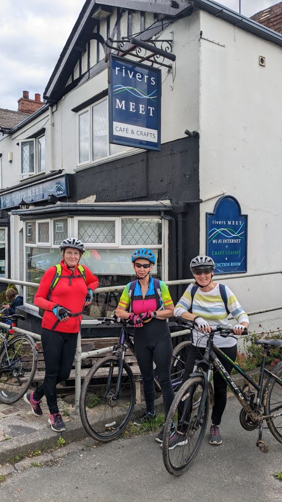 Let's Ride - Armley to Methley Rivers Meet Cafe along Canal