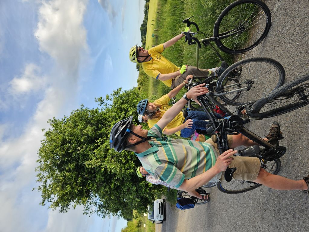 Let's Ride - Silver Salisbury Cyclists, the Golden Way, Gilly's Way