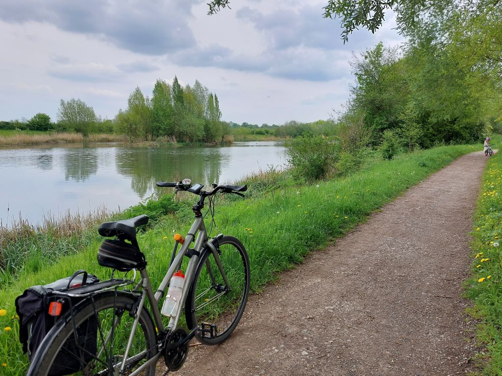Let's Ride - Twyford to Slough via Bray & the Jubilee River