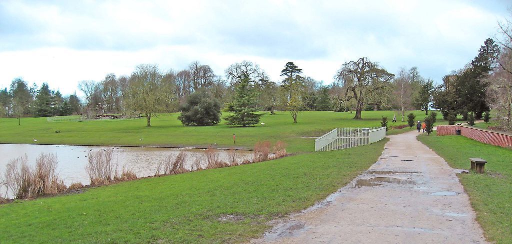 Let's Ride - Oasis to Lydiard Park