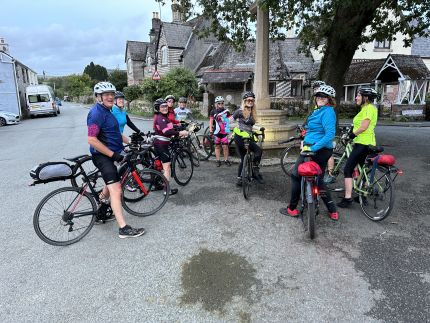 Let's Ride - Walkhampton Loop