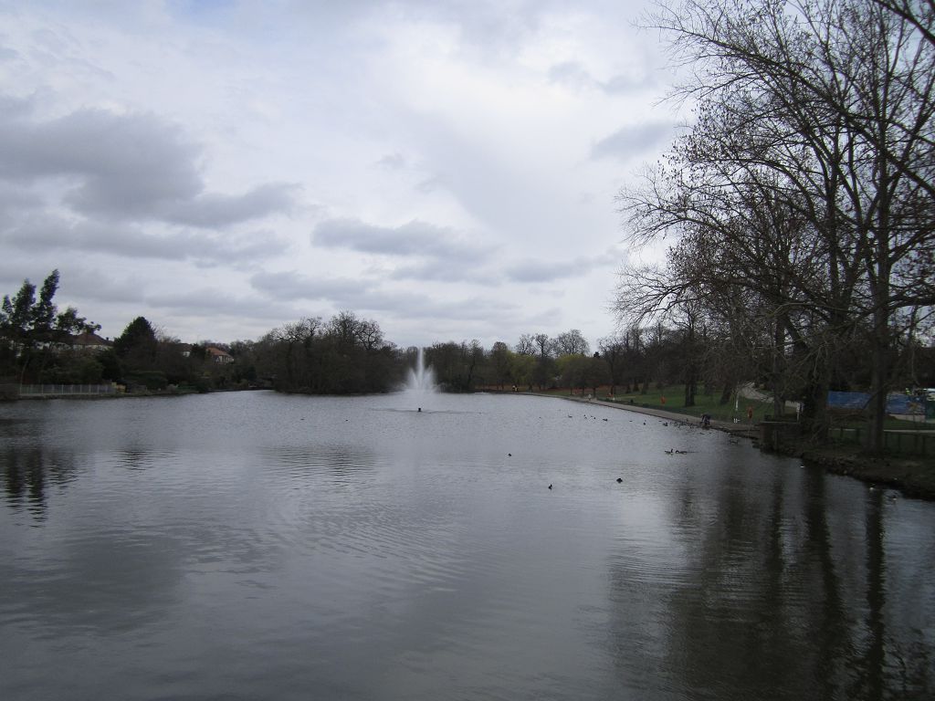 Let's Ride - Romford ride through Raphael and Lodge Farm Parks